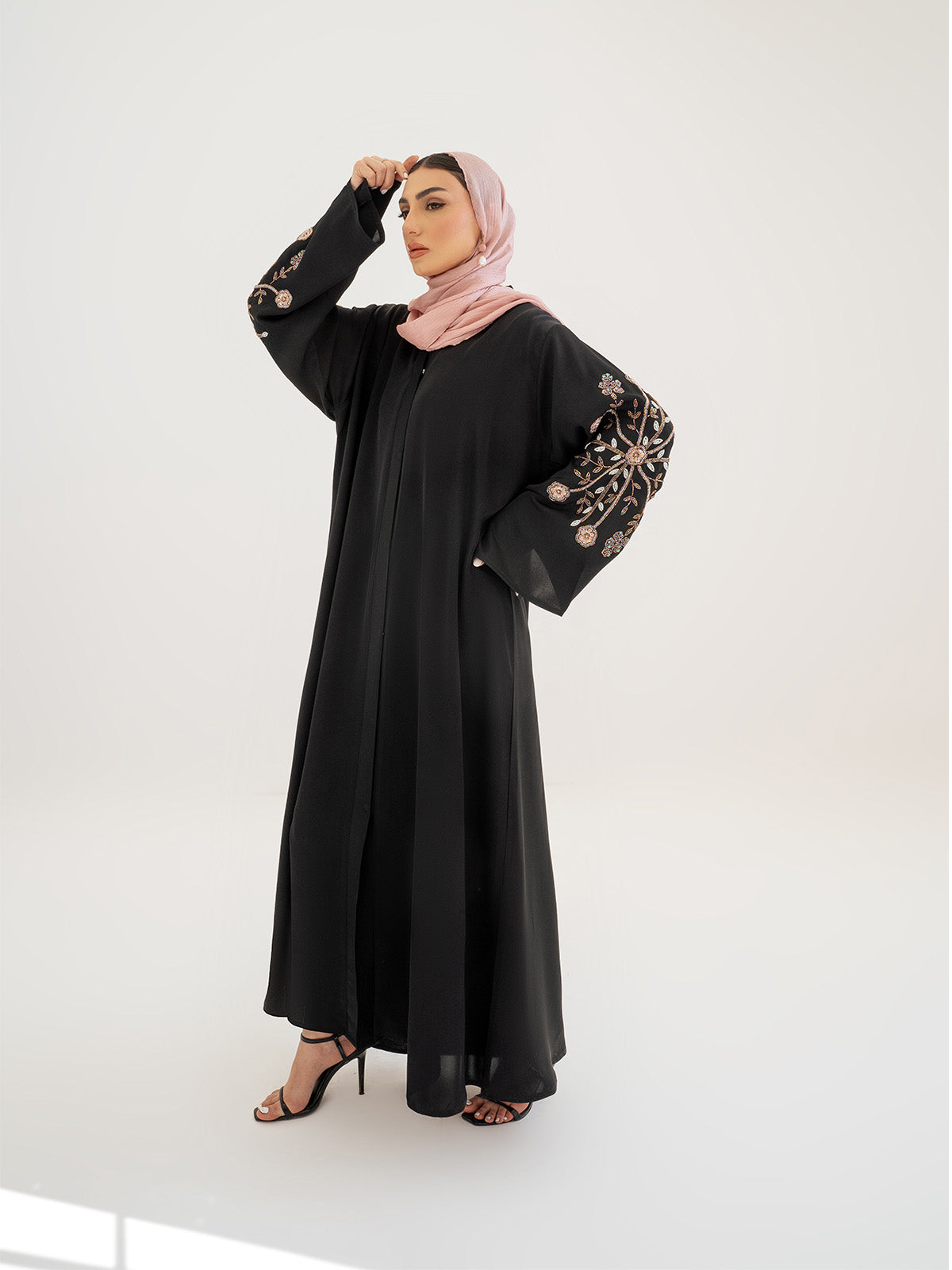 Abayas available online in Pakistan – The Hijab Company