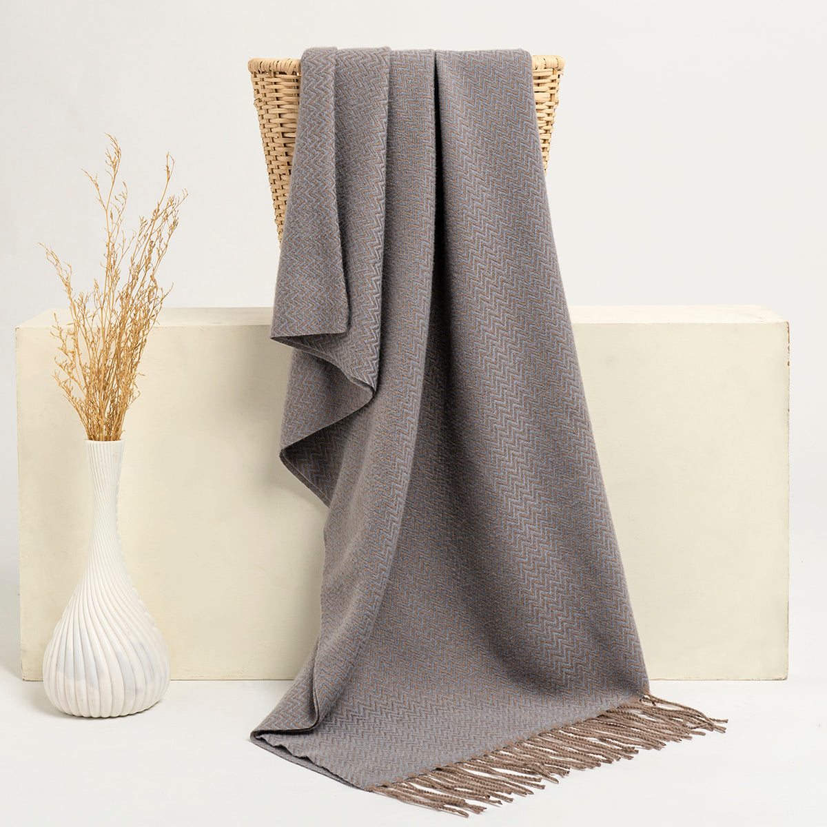 Shop Abayas, Hijabs, Scarves & Accessories Online – The Hijab Company