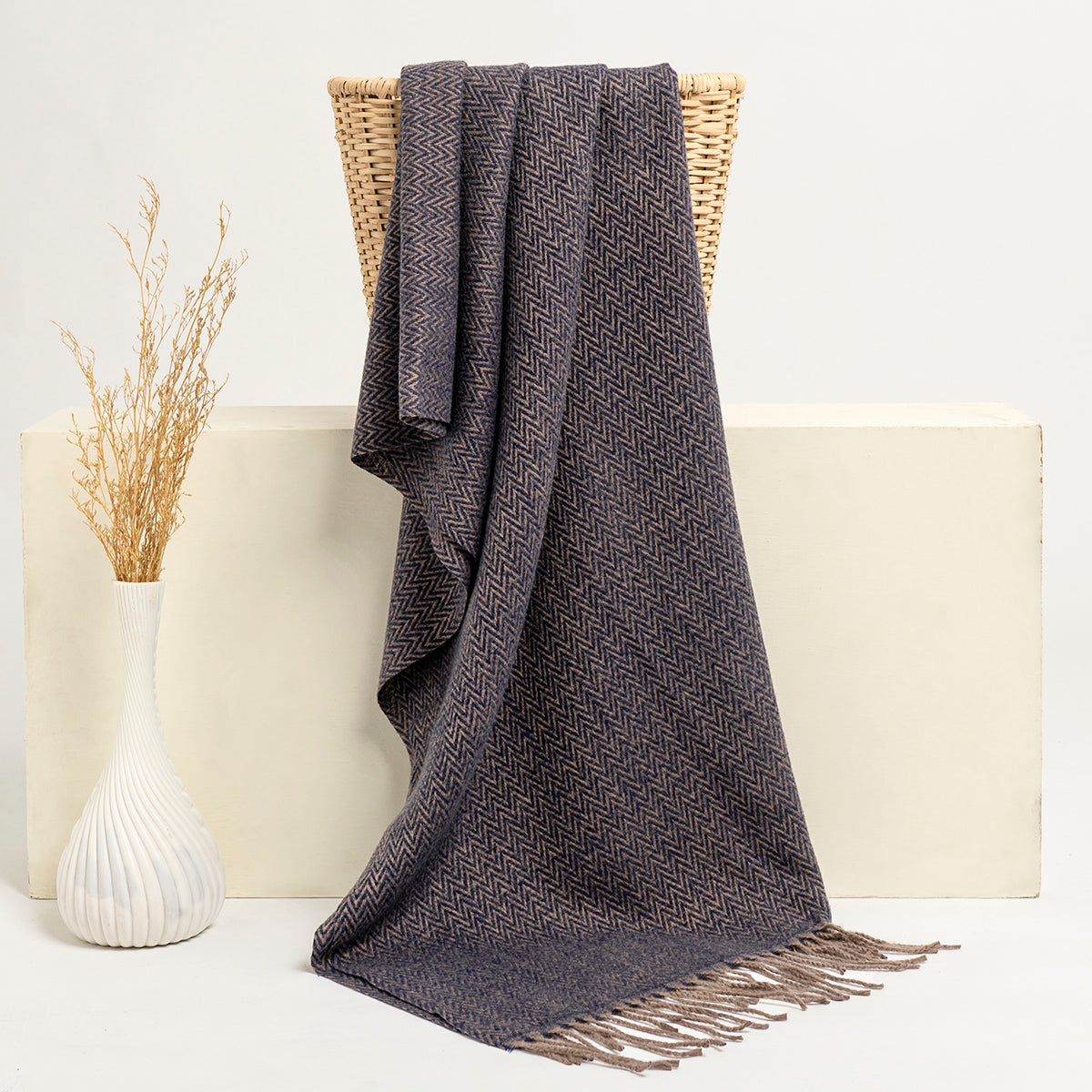 Shop Abayas, Hijabs, Scarves & Accessories Online – The Hijab Company
